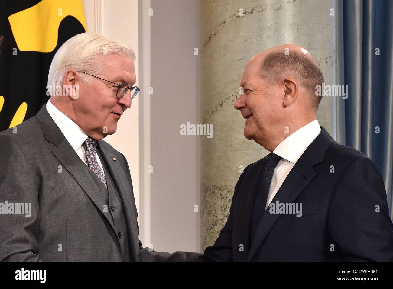 Bundespraesident Frank-Walter Steinmeier und Bundeskanzler Olaf Scholz beim Neujahrsempfang für ...