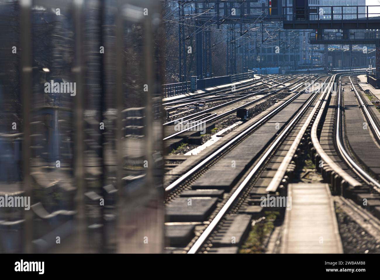 Symbolbild Deutsche Bahn Deutschland, Berlin, am 08.01.2024: Eine S ...