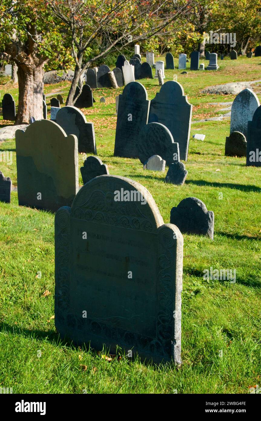 Burial hill cemetery -Fotos und -Bildmaterial in hoher Auflösung – Alamy