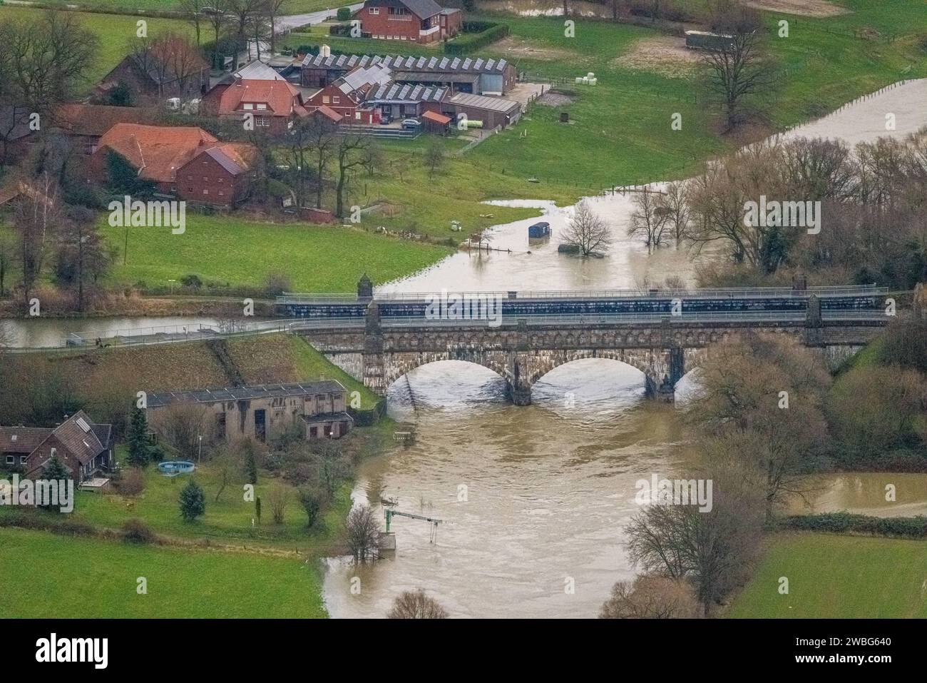 Luftbild vom Hochwasser der Lippe, Weihnachtshochwasser 2023, Fluss ...