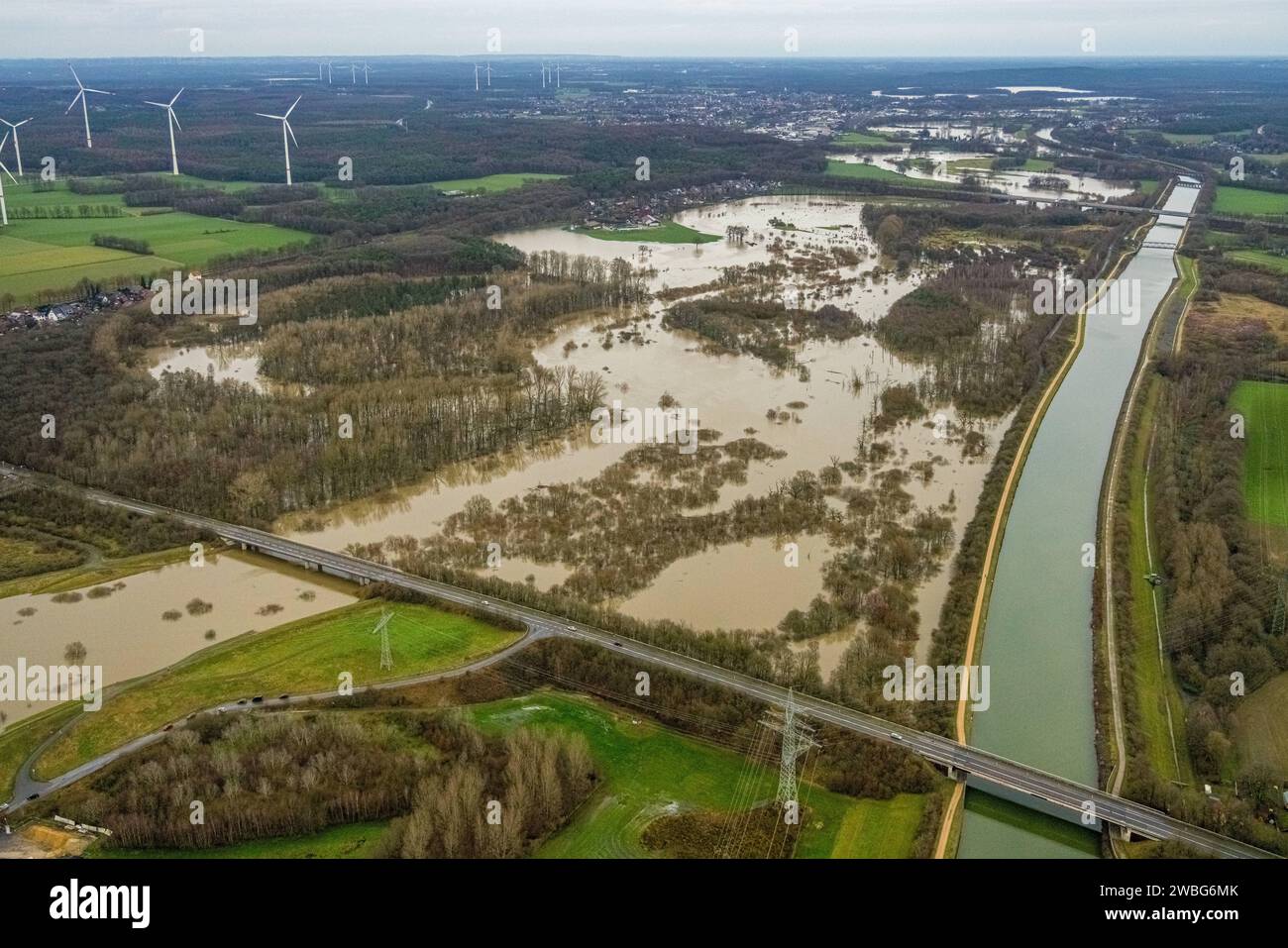 Luftbild vom Hochwasser der Lippe, Weihnachtshochwasser 2023, Fluss ...