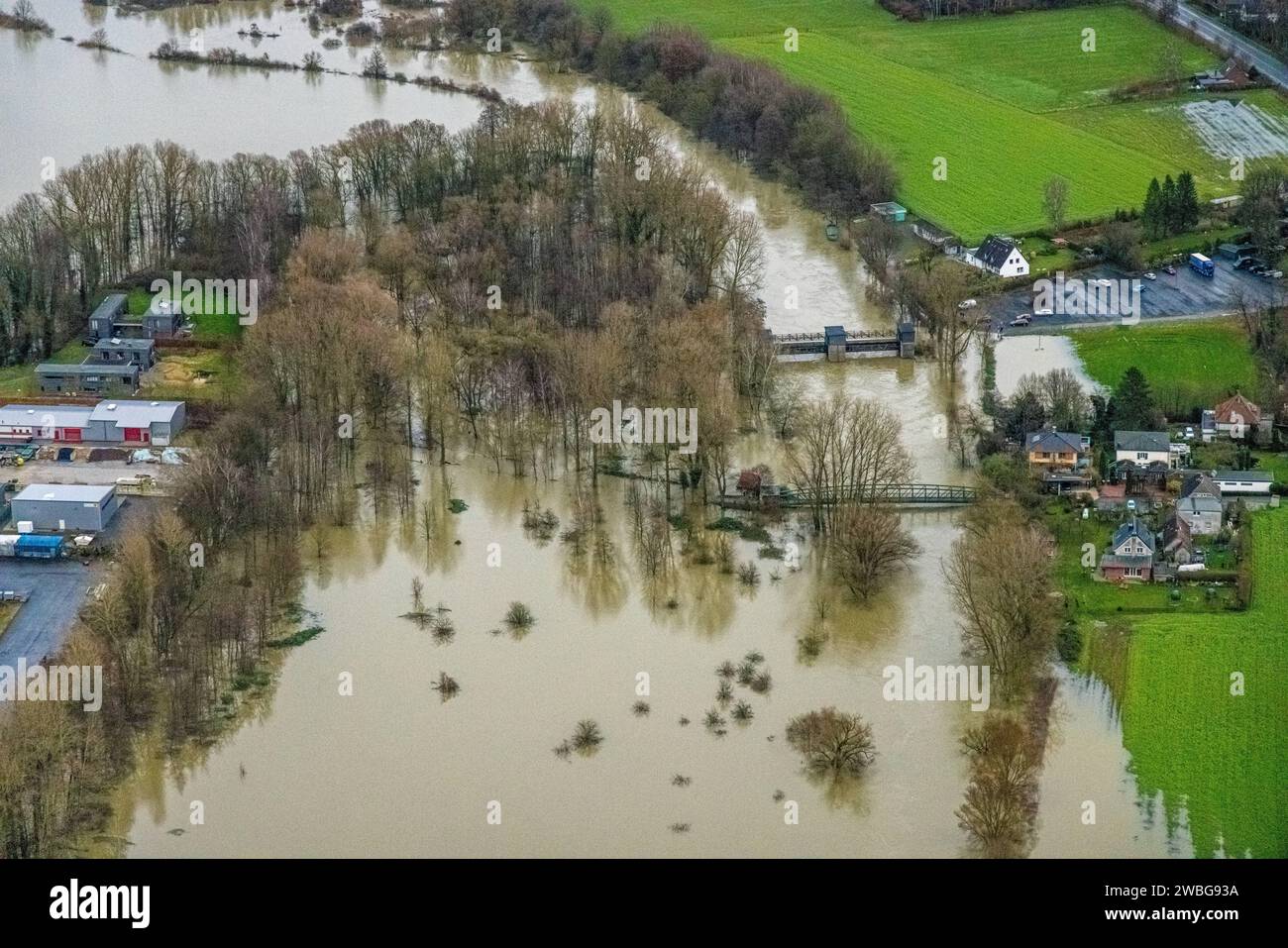 Luftbild vom Hochwasser der Lippe, Weihnachtshochwasser 2023, Fluss ...