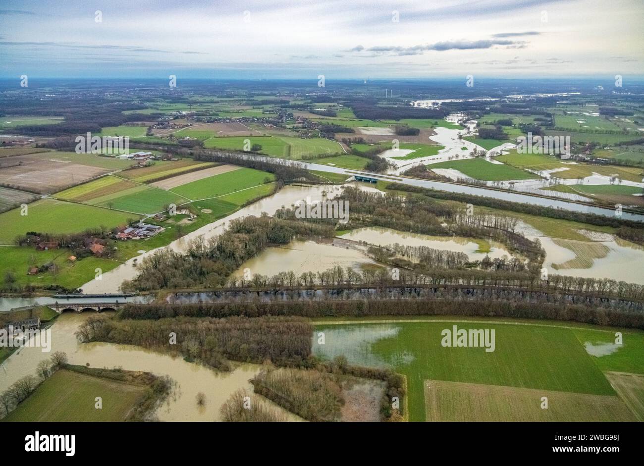 Luftbild vom Hochwasser der Lippe, Weihnachtshochwasser 2023, Fluss ...