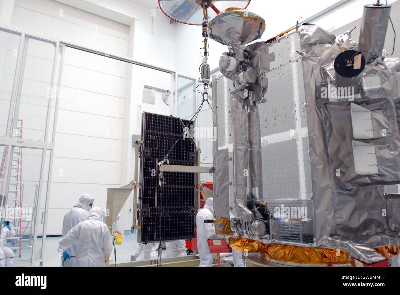 CAPE CANAVERAL, Fla. –– bei Astrotech Space Operations in Titusville ...