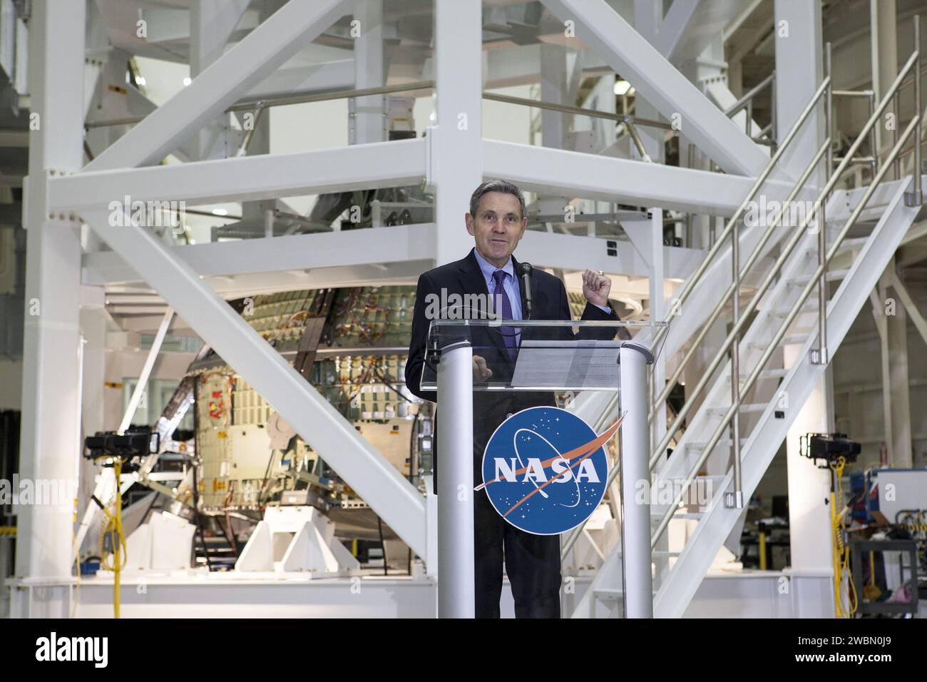 CAPE CANAVERAL, Fla. – Im Operations and Checkout Building OandC im ...