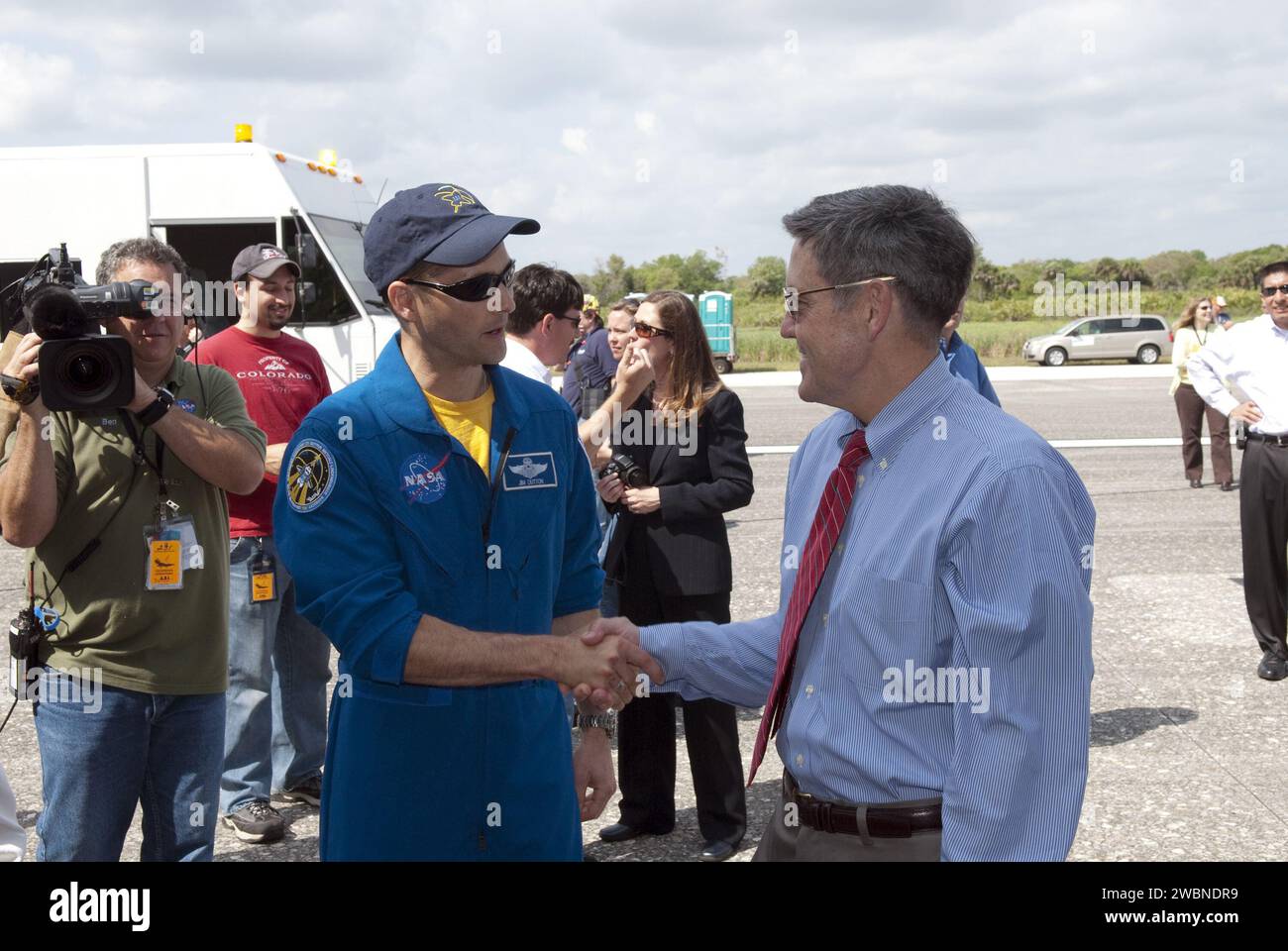 CAPE CANAVERAL, Fla. - In der Shuttle Landing Facility im Kennedy Space ...