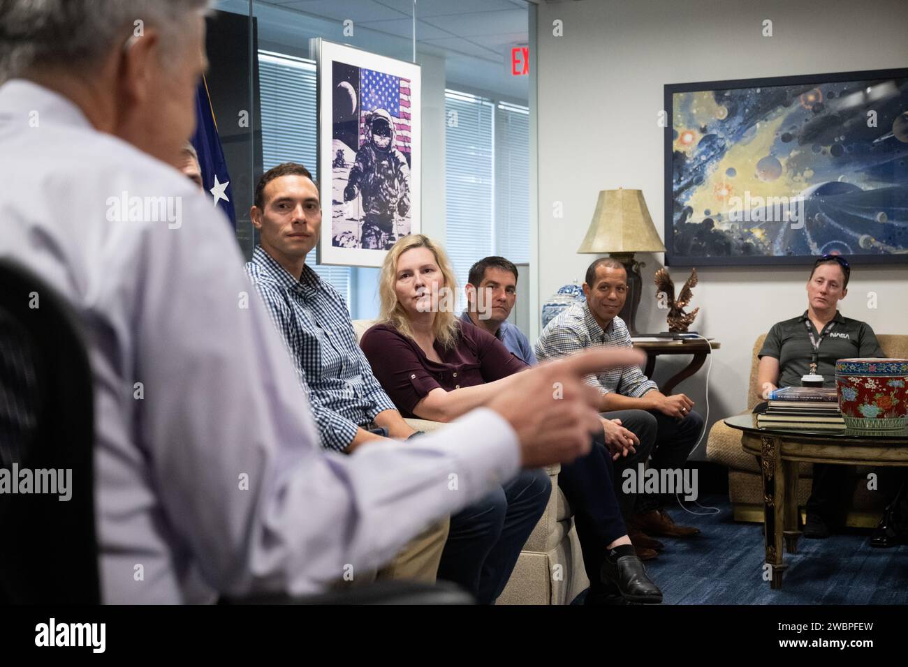 NASA-Astronautenkandidaten Marcos Berríos, links, Deniz Burnham, Jack ...
