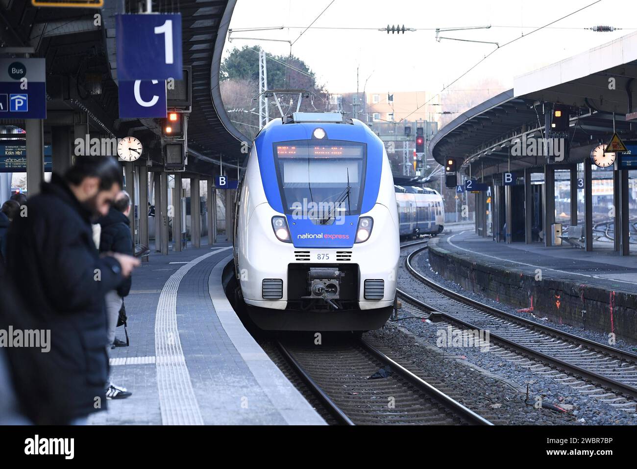 Streik der GDL bei der Bahn am 11.01.2024 ist der Zugverkehr der Deutschen Bahn massiv durch den ...