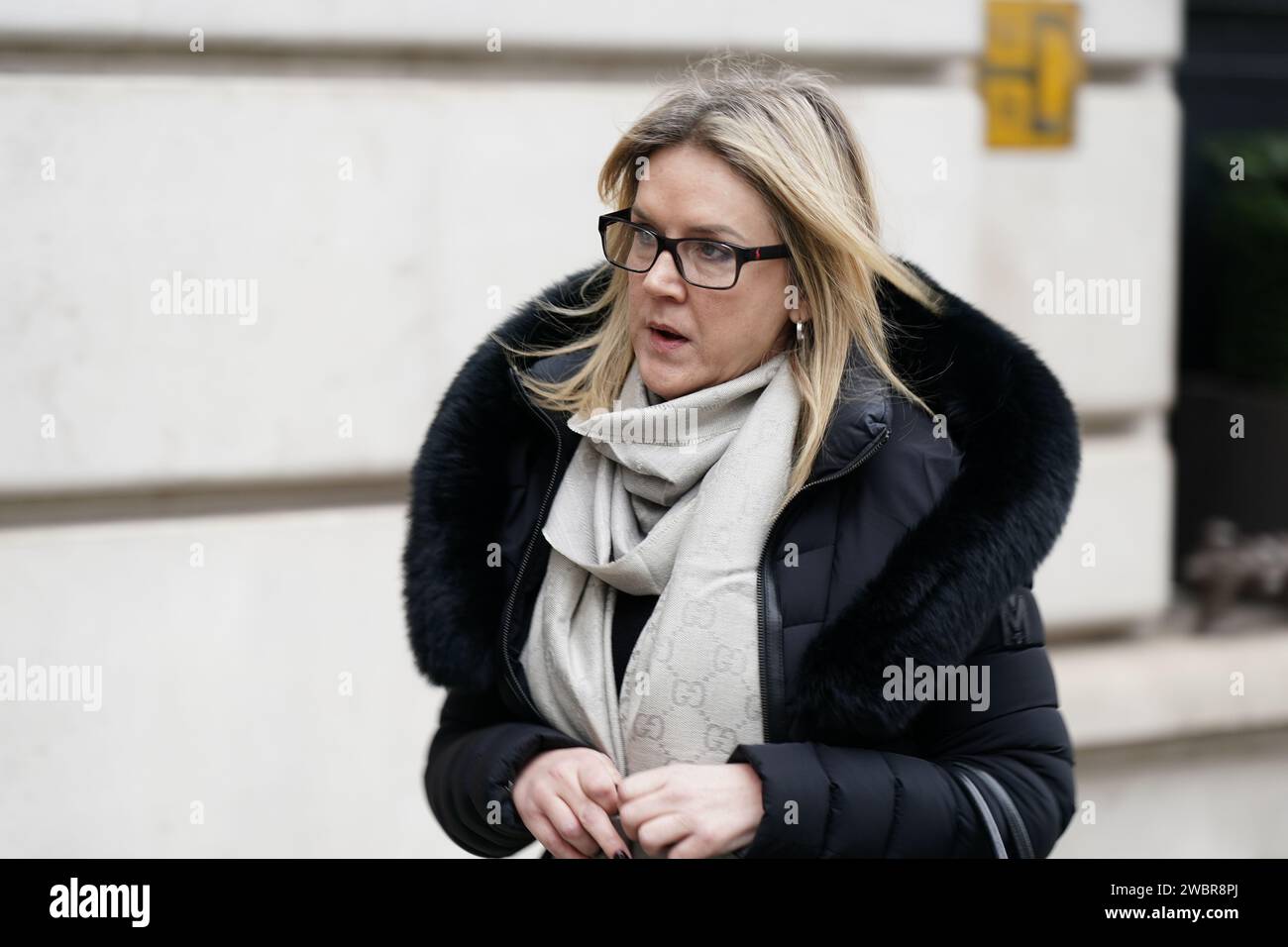 Die ehemalige Subpostmeisterin Janet Skinner kommt in Aldwych House ...