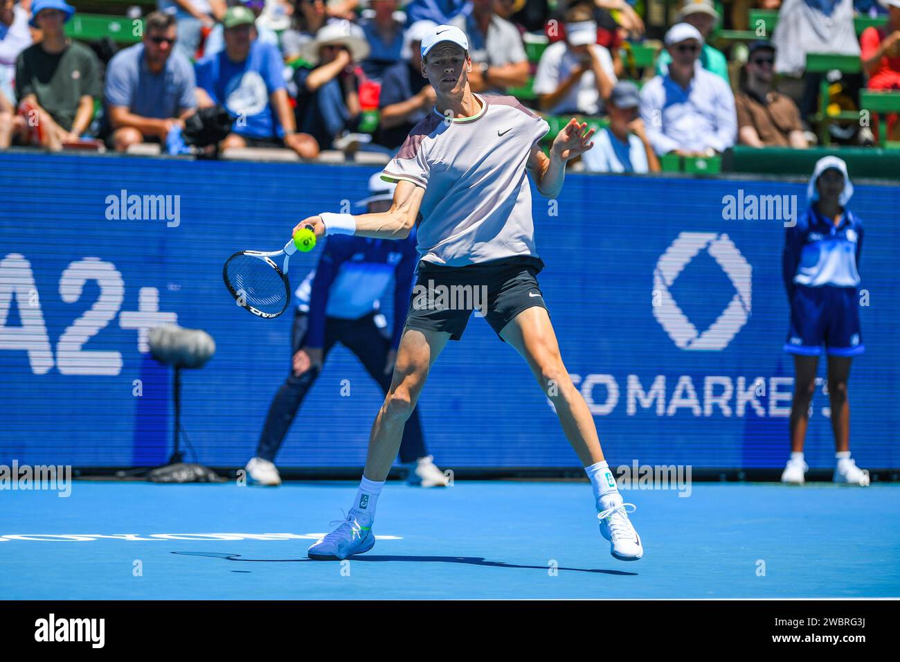 Jannik sinner rasentennis -Fotos und -Bildmaterial in hoher Auflösung – Alamy