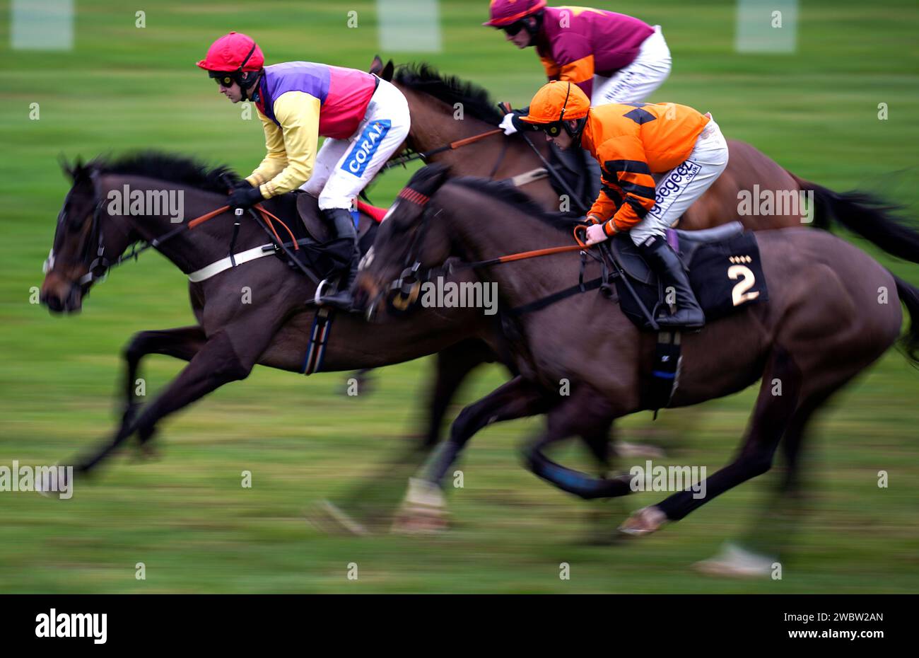 Siam Park mit Jockey Brendan Powell (links), Benville Bridge mit Jockey ...