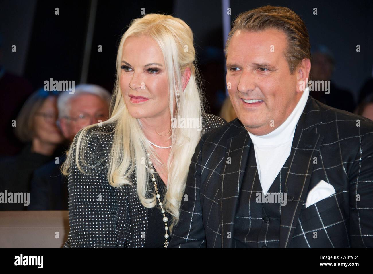 Anna Heesch mit Freund Ralf Dümmel. Aufzeichnung der TV-Sendung NDR ...