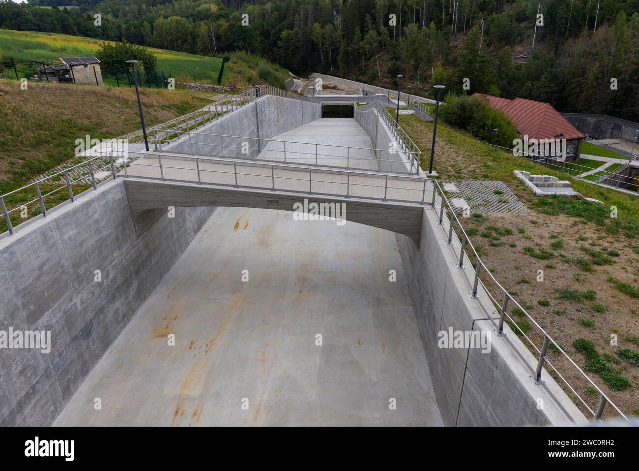 Talsperre Malter nach der Flut von 2002 wurde die Talsperre Malter mit ...