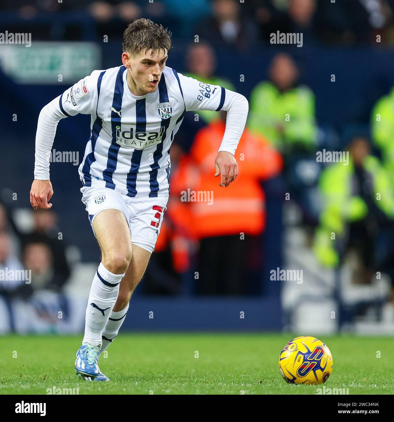 West Bromwich, Großbritannien. Januar 2024. West Bromwich Albion's Tom ...