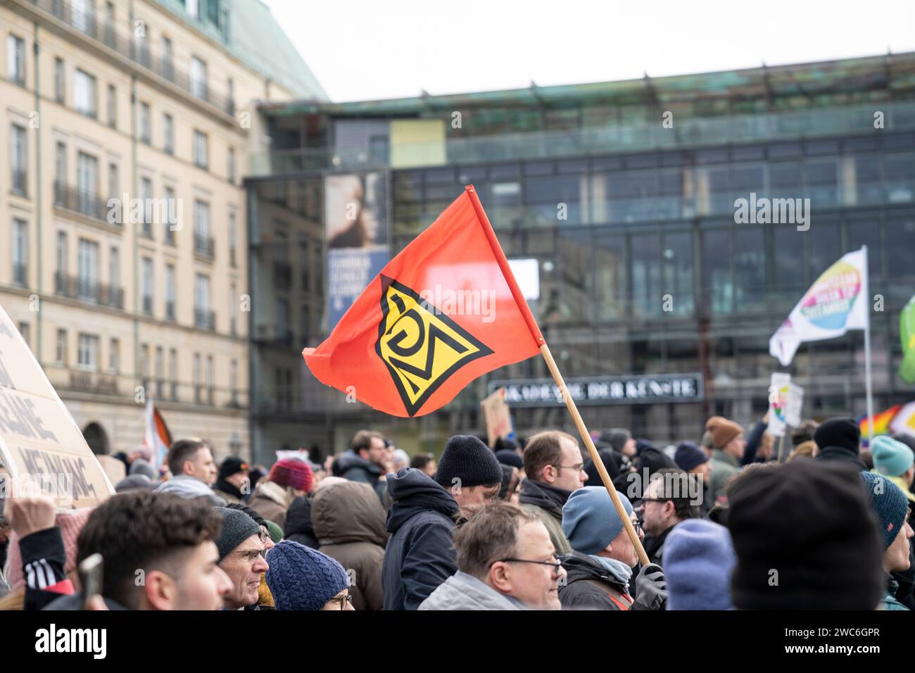 Berliner Protest gegen AFD-Rechten und Bauern, die im Januar 2024 ...