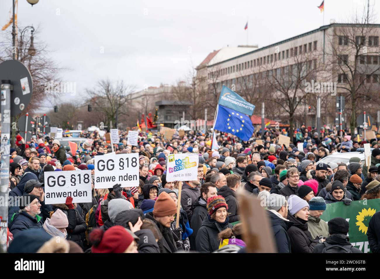 Berliner Protest gegen AFD-Rechten und Bauern, die im Januar 2024 ...