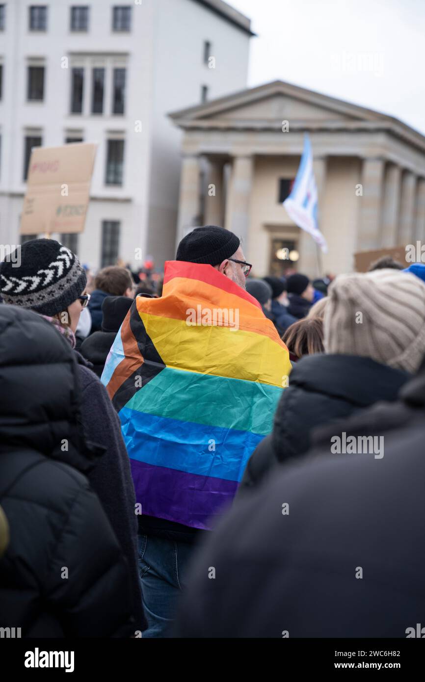 Berliner Protest gegen AFD-Rechten und Bauern, die im Januar 2024 ...
