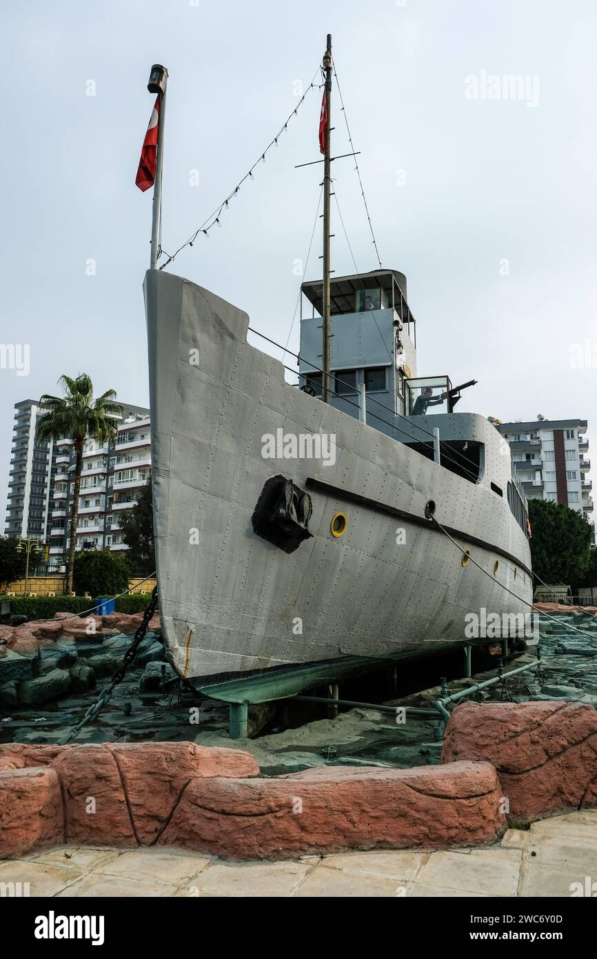 Das Nusret Mine Ship, das beim Canakkale-Sieg von großer Bedeutung war ...