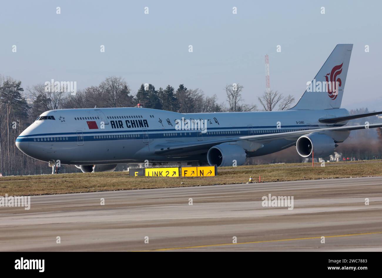 Der Premierminister der Volksrepublik China, Li Qiang, reiste mit einer ...