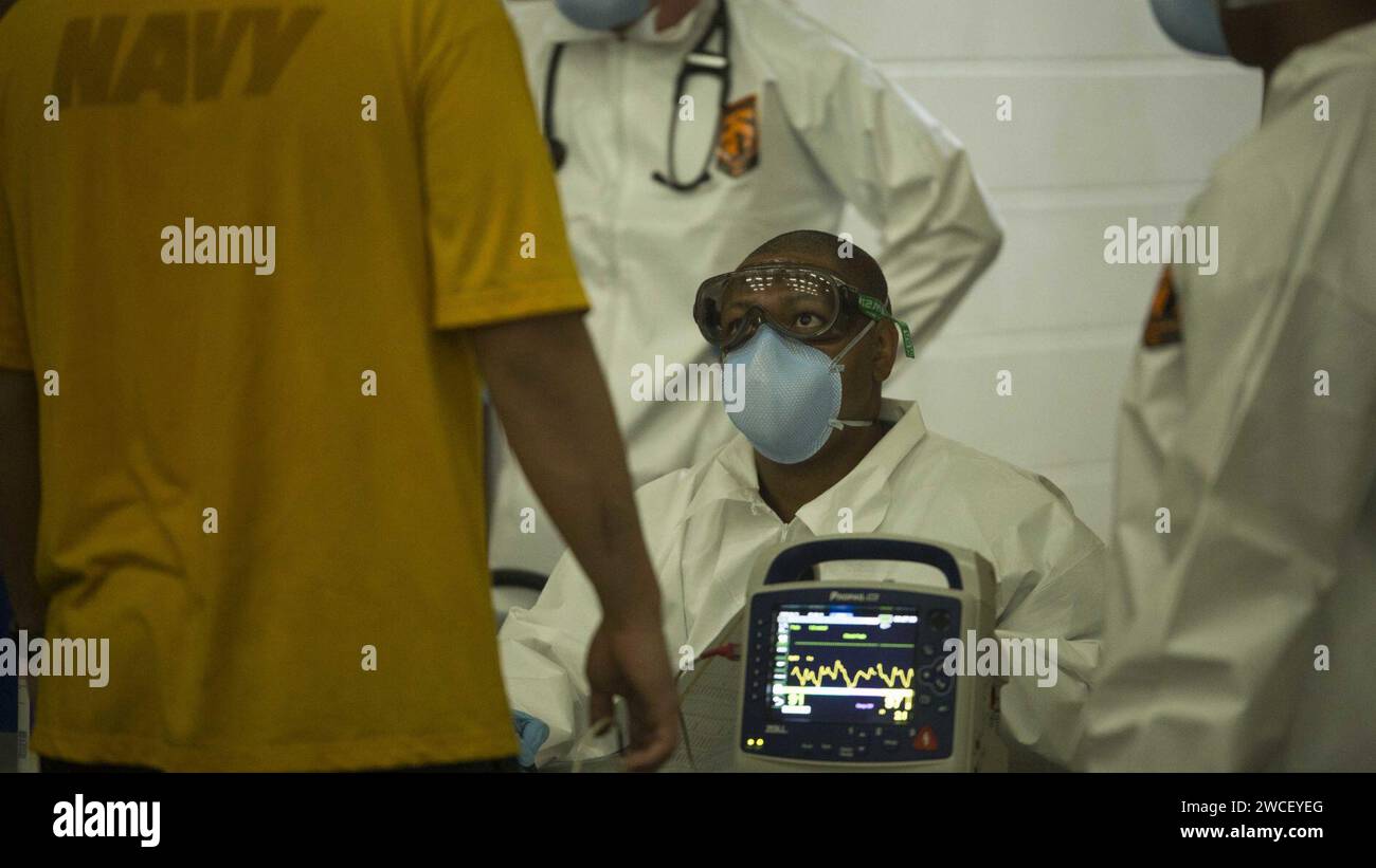 MARINESTÜTZPUNKT GUAM (22. April 2020) Brian Yocum, Korpsman 1. Klasse ...