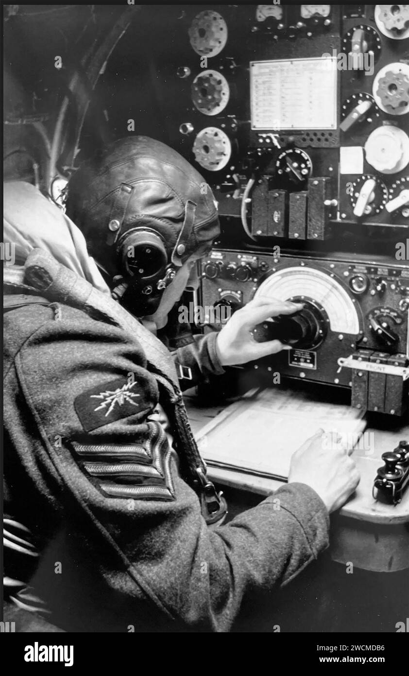 Ww2 lancaster bomber 1944 -Fotos und -Bildmaterial in hoher Auflösung ...