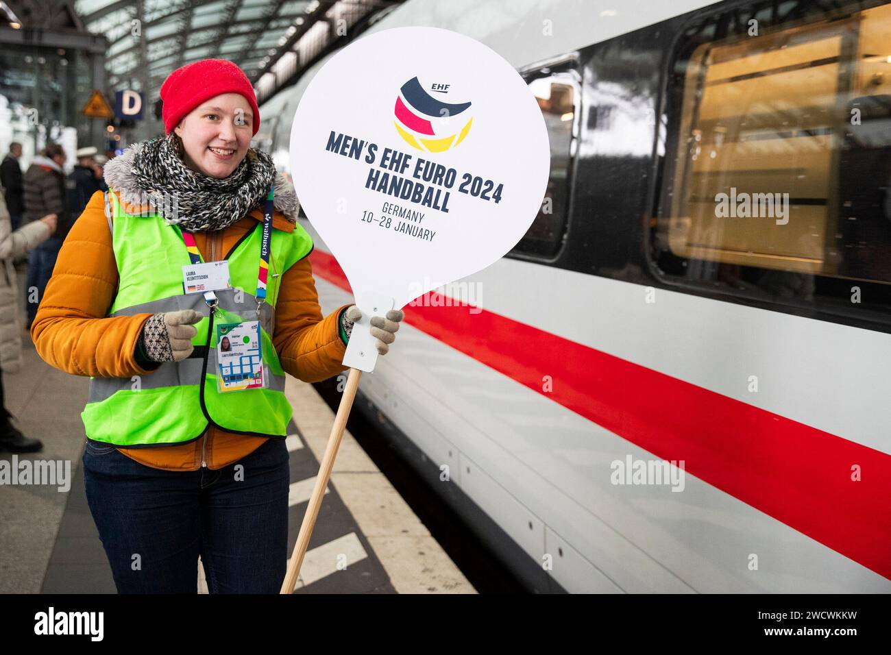 Empfang der deutschen Handballnationalmannschaft am Hauptbahnhof, am 17.01.2024, K?ln - die ...
