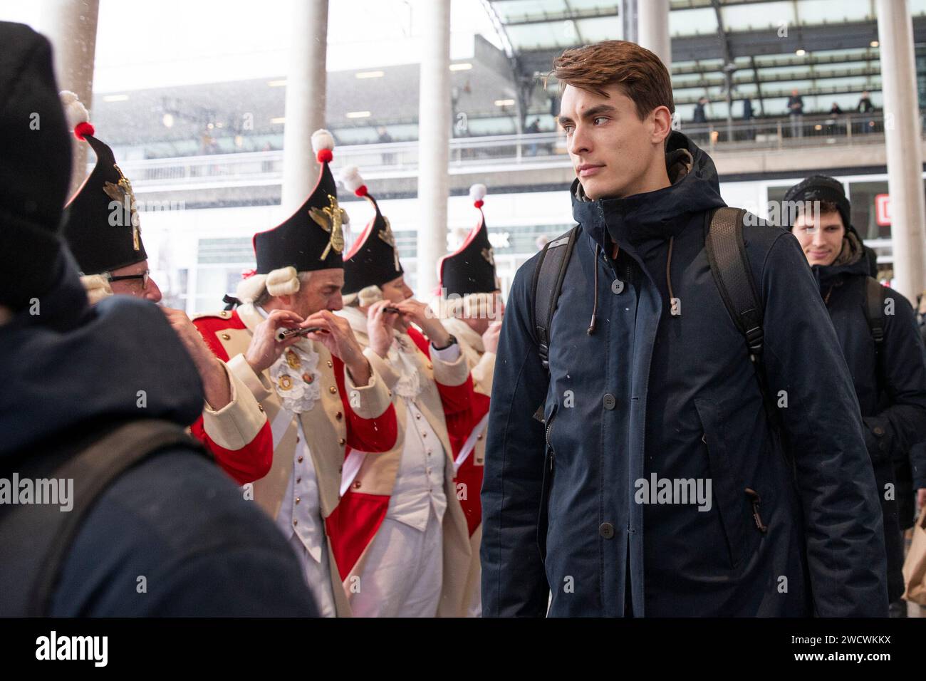 Julian K?ster beim Empfang der deutschen Handballnationalmannschaft am Hauptbahnhof, am 17.01. ...
