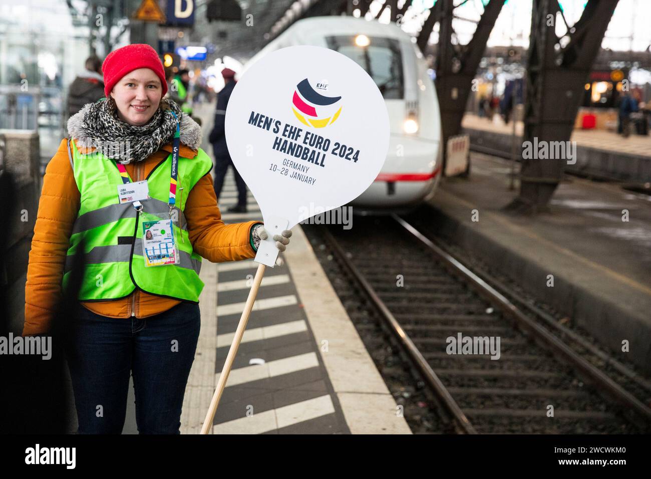 Empfang der deutschen Handballnationalmannschaft am Hauptbahnhof, am 17.01.2024, K?ln - die ...