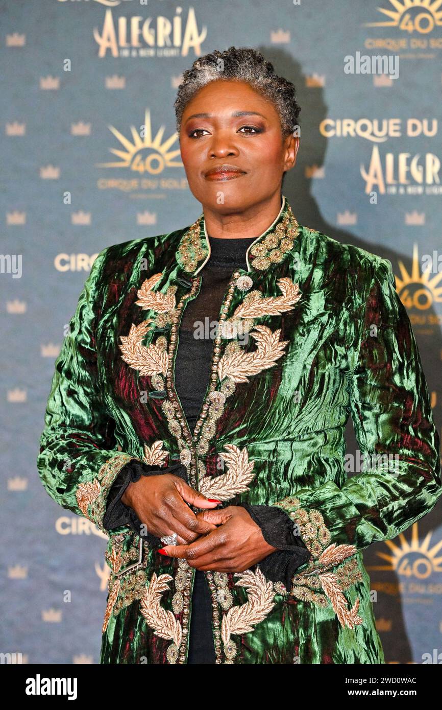 London, Großbritannien. Januar 2024. Andi Osho on the Red Carpet erscheint für die Cirque du ...