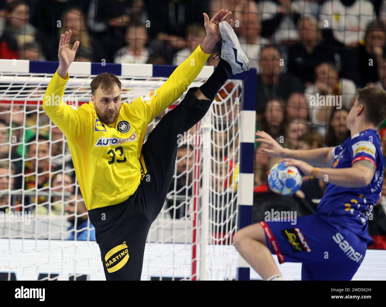 Andreas Wolff von Deutschland gegen Island EHF Herren Handball EURO ...
