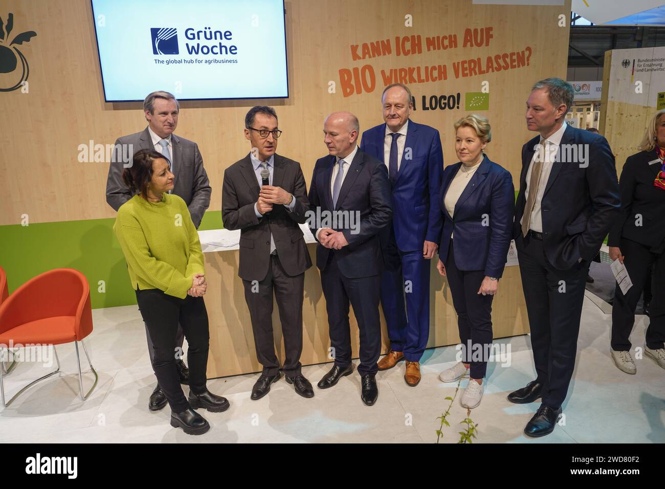 Eröffnungsrundgang der Grünen Messe Eröffnungsrundgang der Grünen Messe ...