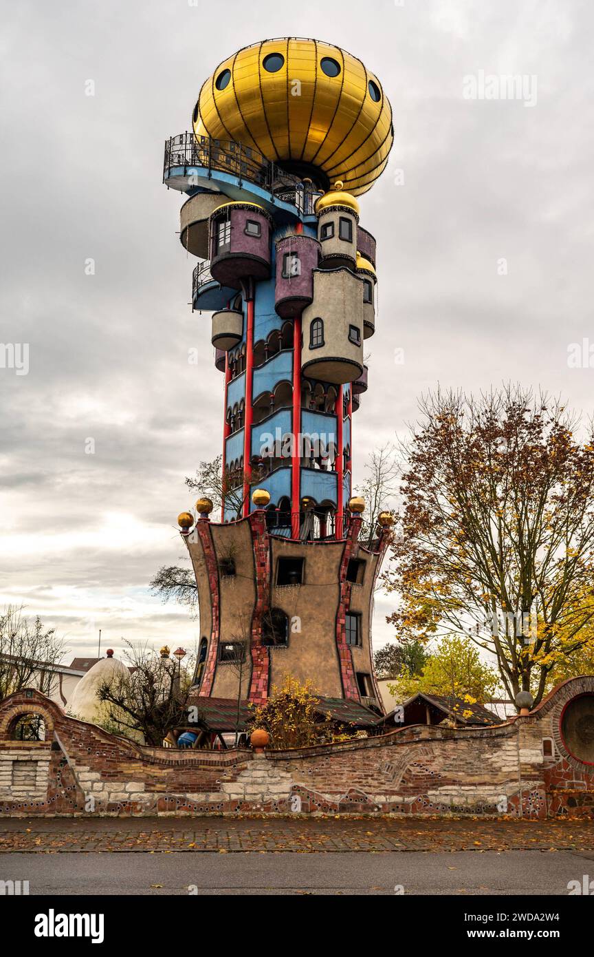 Der Kuchlbauer Turm der Kuchlbauer Turm ist das Wahrzeichen von ...
