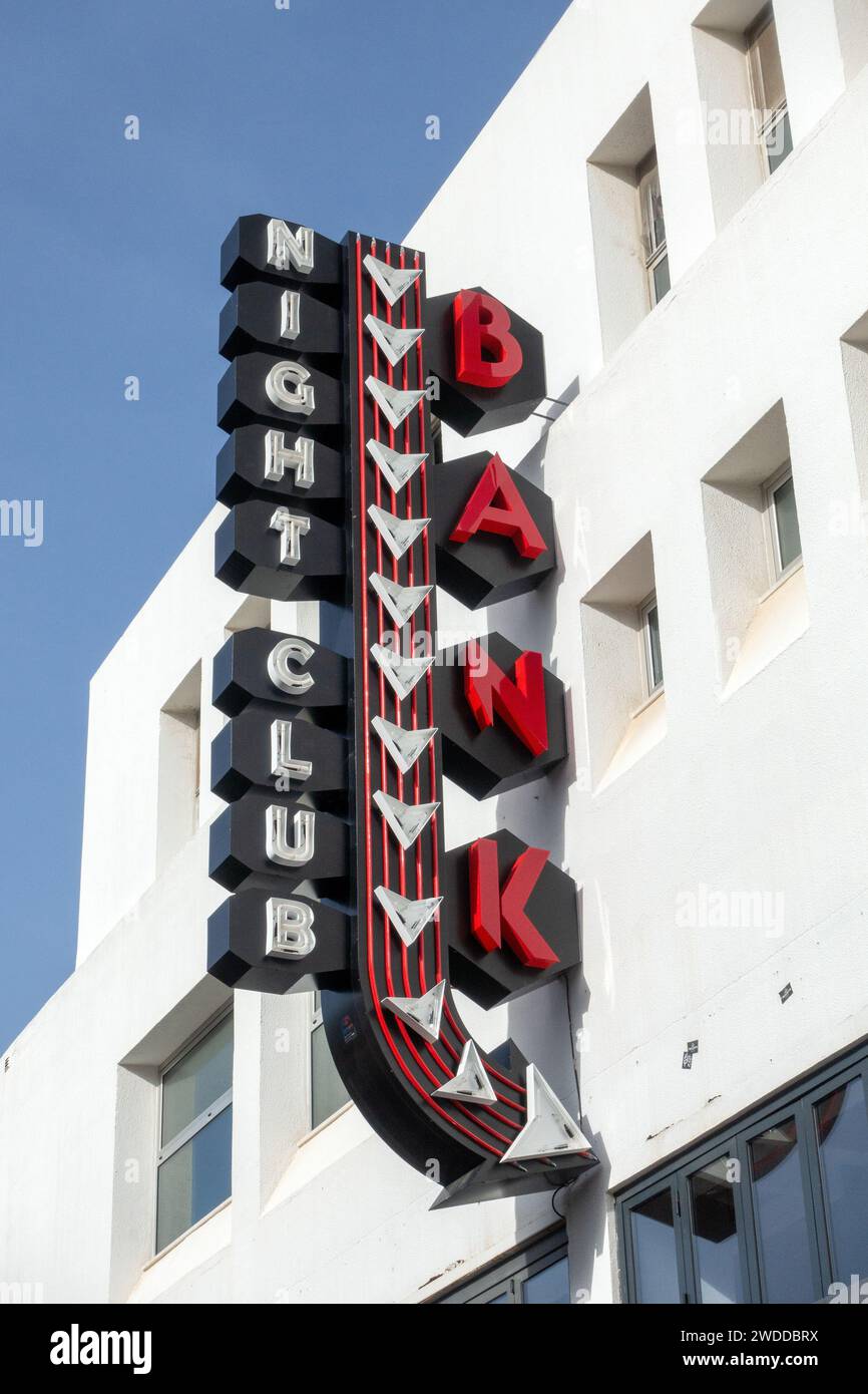Der bank nachtclub -Fotos und -Bildmaterial in hoher Auflösung – Alamy