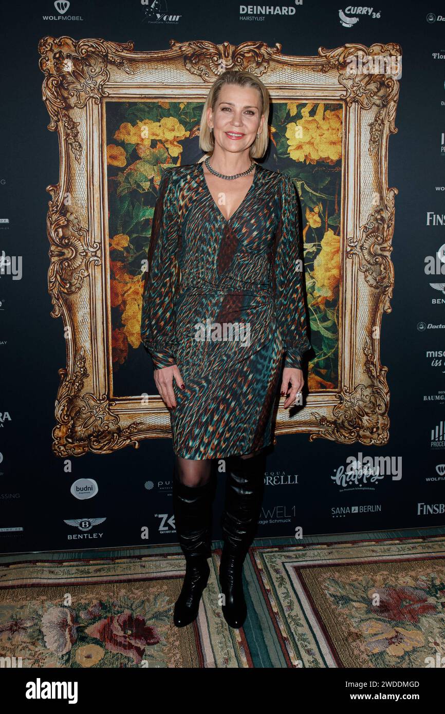 Public Viewing - Ich bin ein Star Holt mich hier raus Alexandra Rietz ...