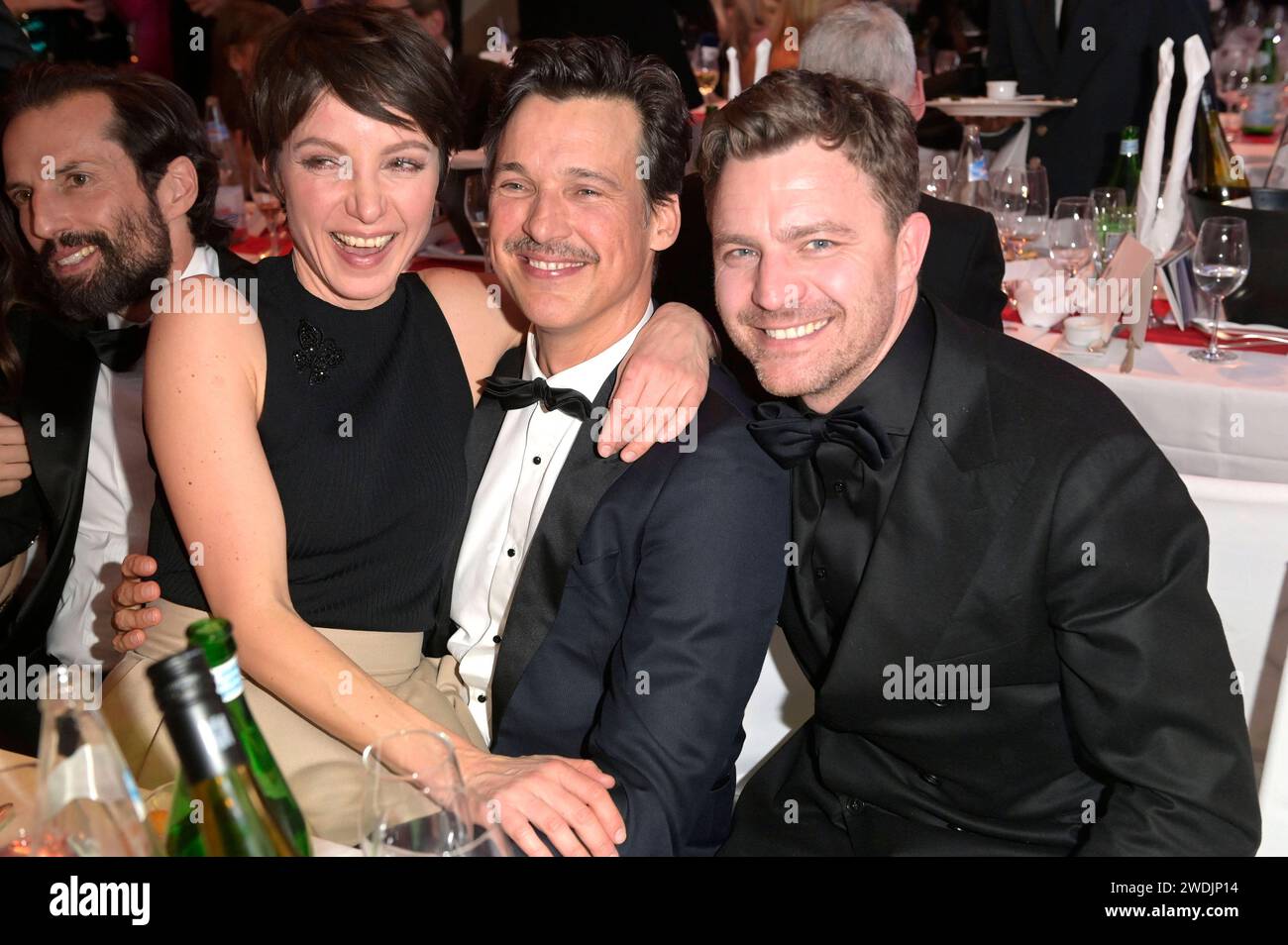Julia Koschitz, Florian David Fitz und Friedrich Mücke beim 48 ...