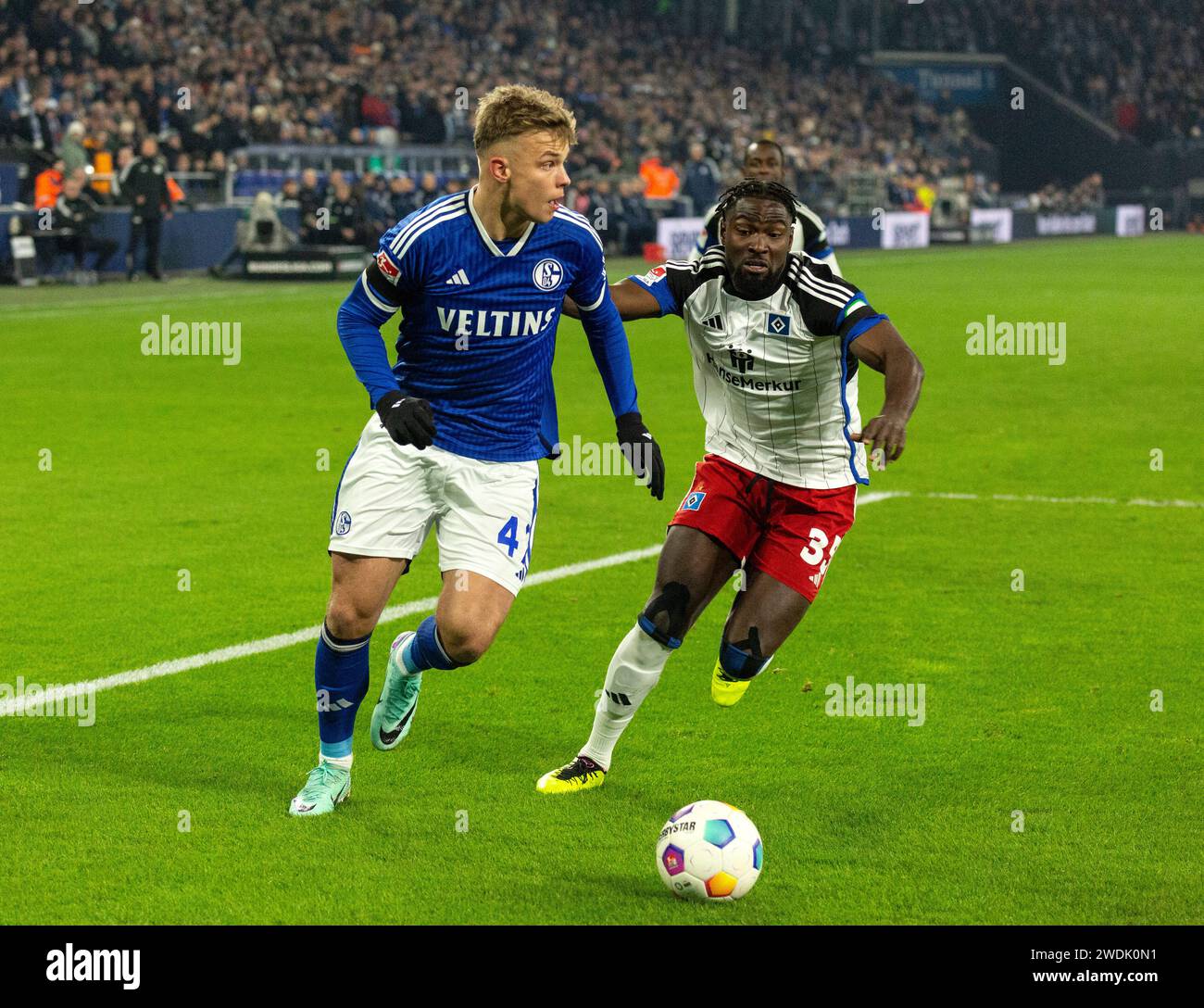 Sport, Fußball, 2. Bundesliga, 2023/2024, FC Schalke 04 gegen Hamburger SV 0-2, Veltins Arena ...