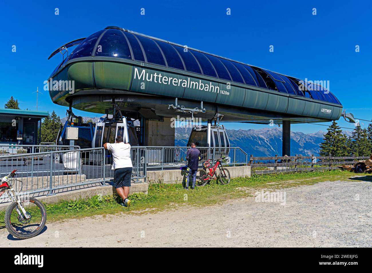 Bergstation kabel -Fotos und -Bildmaterial in hoher Auflösung – Alamy