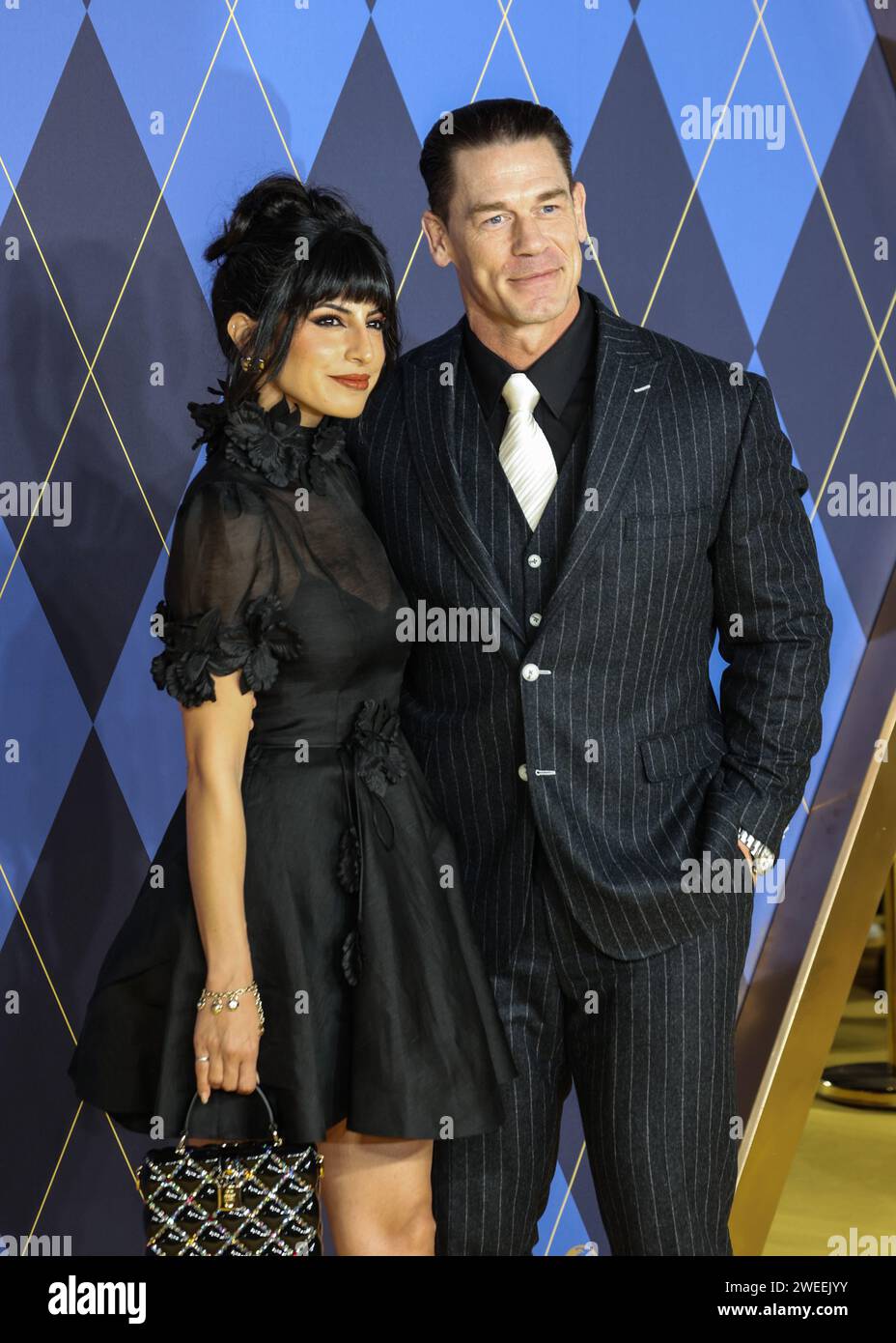Shay shariatzadeh und john cena -Fotos und -Bildmaterial in hoher ...