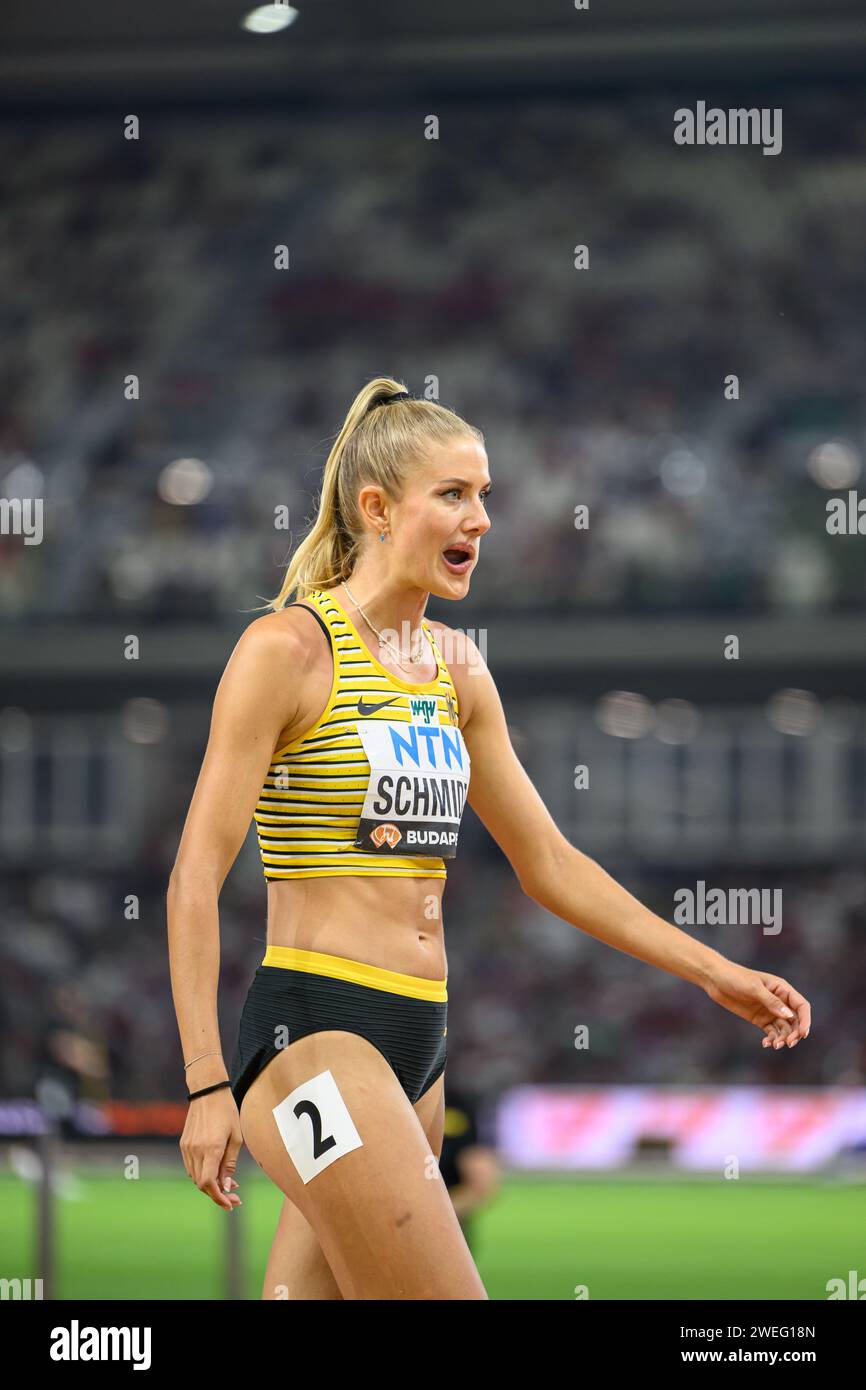 Alica schmidt budapest 2023 -Fotos und -Bildmaterial in hoher Auflösung ...