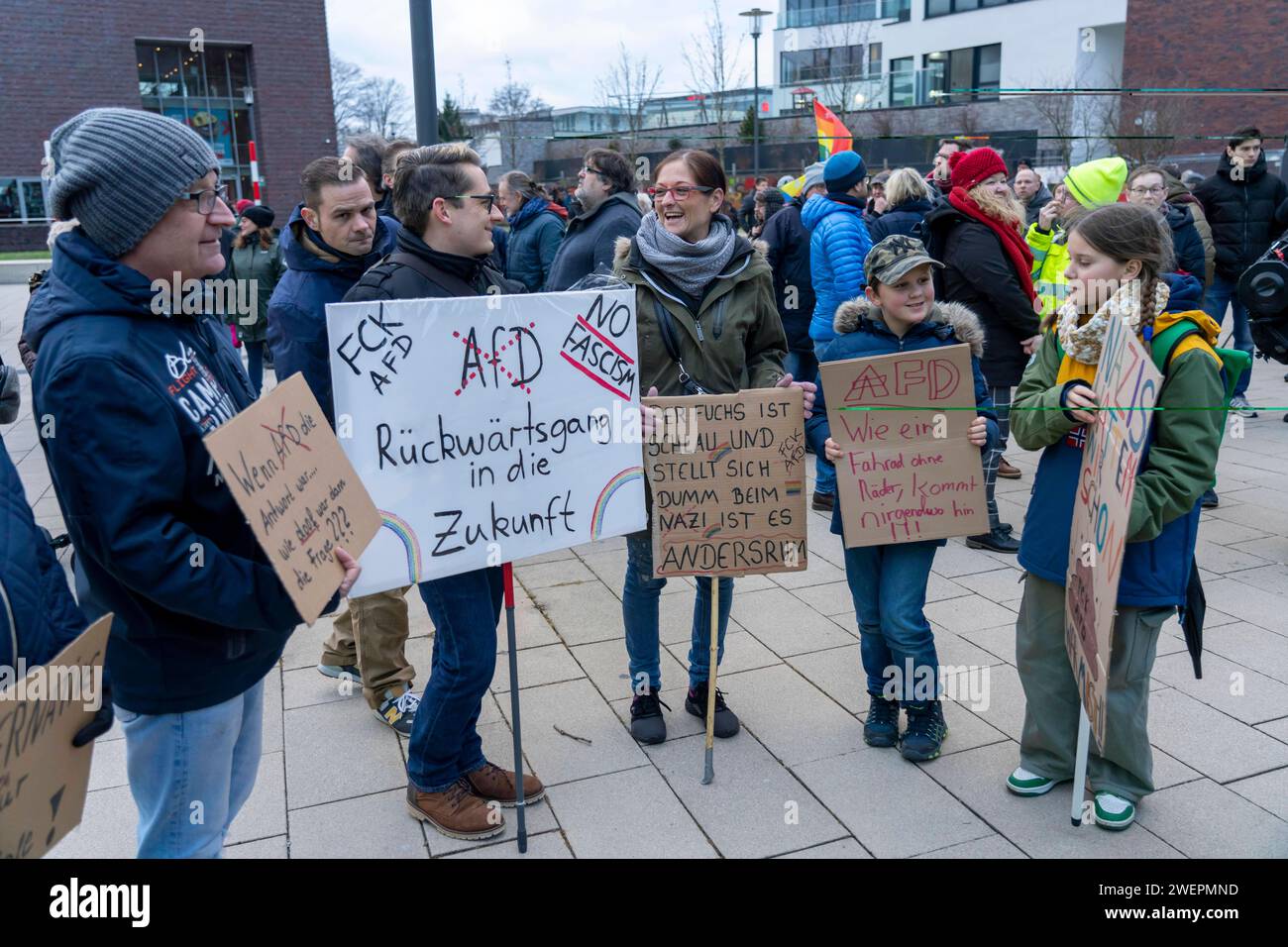 Demonstration gegen die AFD und Rechtsradikalismus in Herne, NRW, Deutschland, Anti-AFD-Demo ...