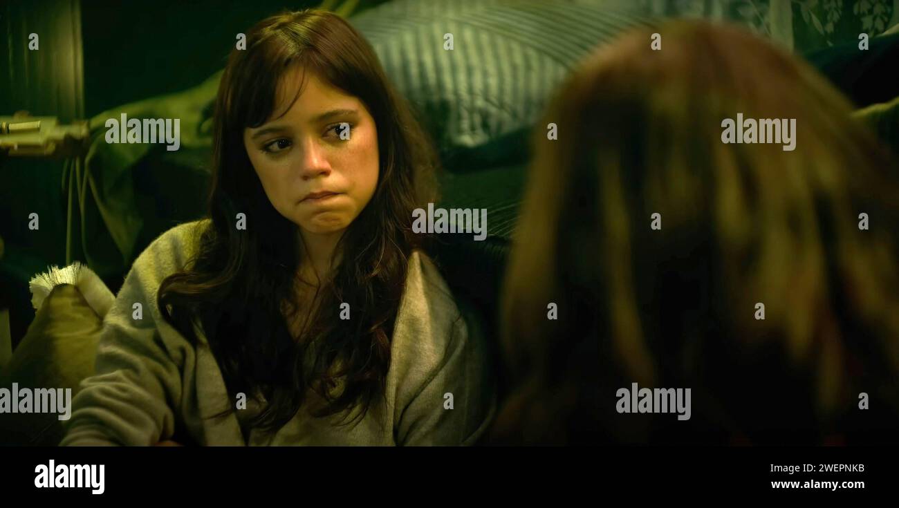 MILLER's GIRL, von links: Jenna Ortega, Gideon Adlon, 2024. © Lionsgate ...