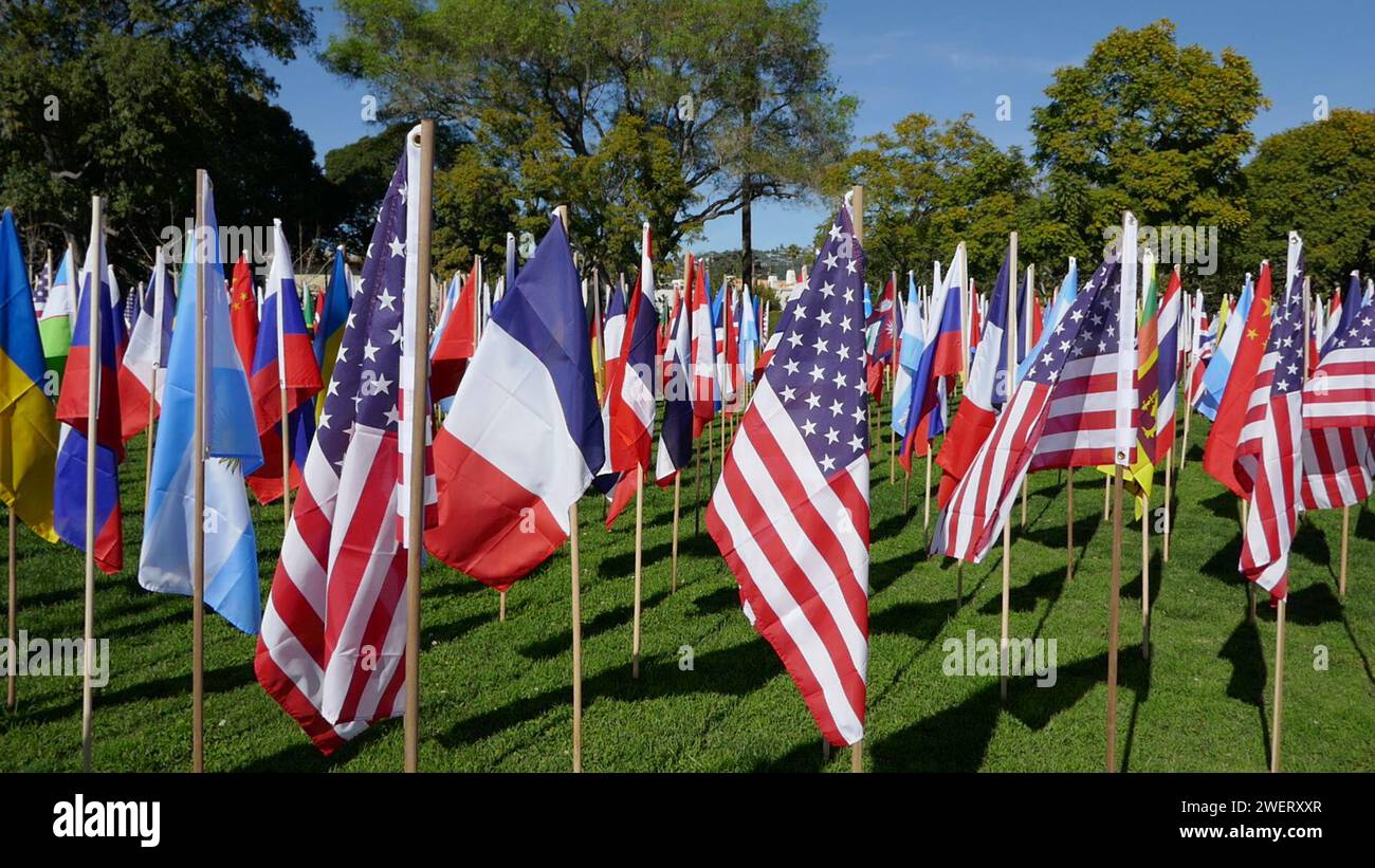 Beverly Hills, Kalifornien, USA 26. Januar 2024 1400 Flags Gaza war ...