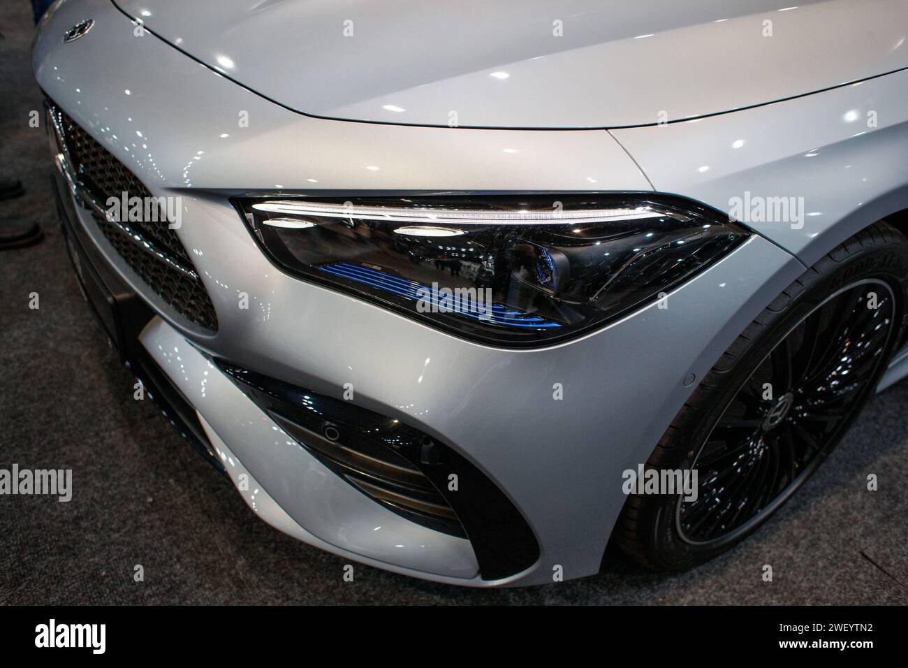 Automobilmesse Erfurt 2024 lockt tausende Besucher an - es gibt viel zu ...