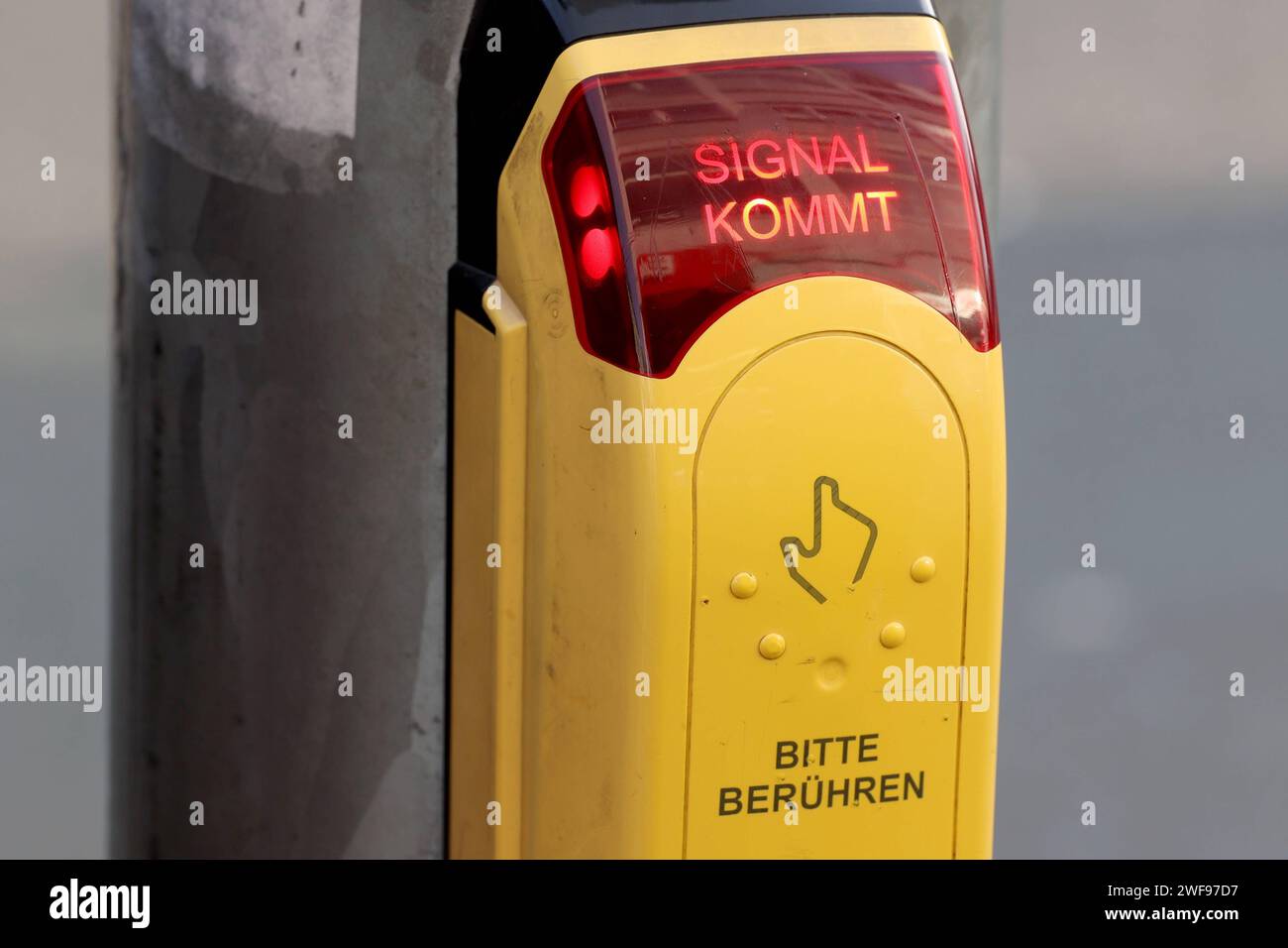 Ampelanlage in der Siegener Innenstadt, Taster, Druecker Drücker ...