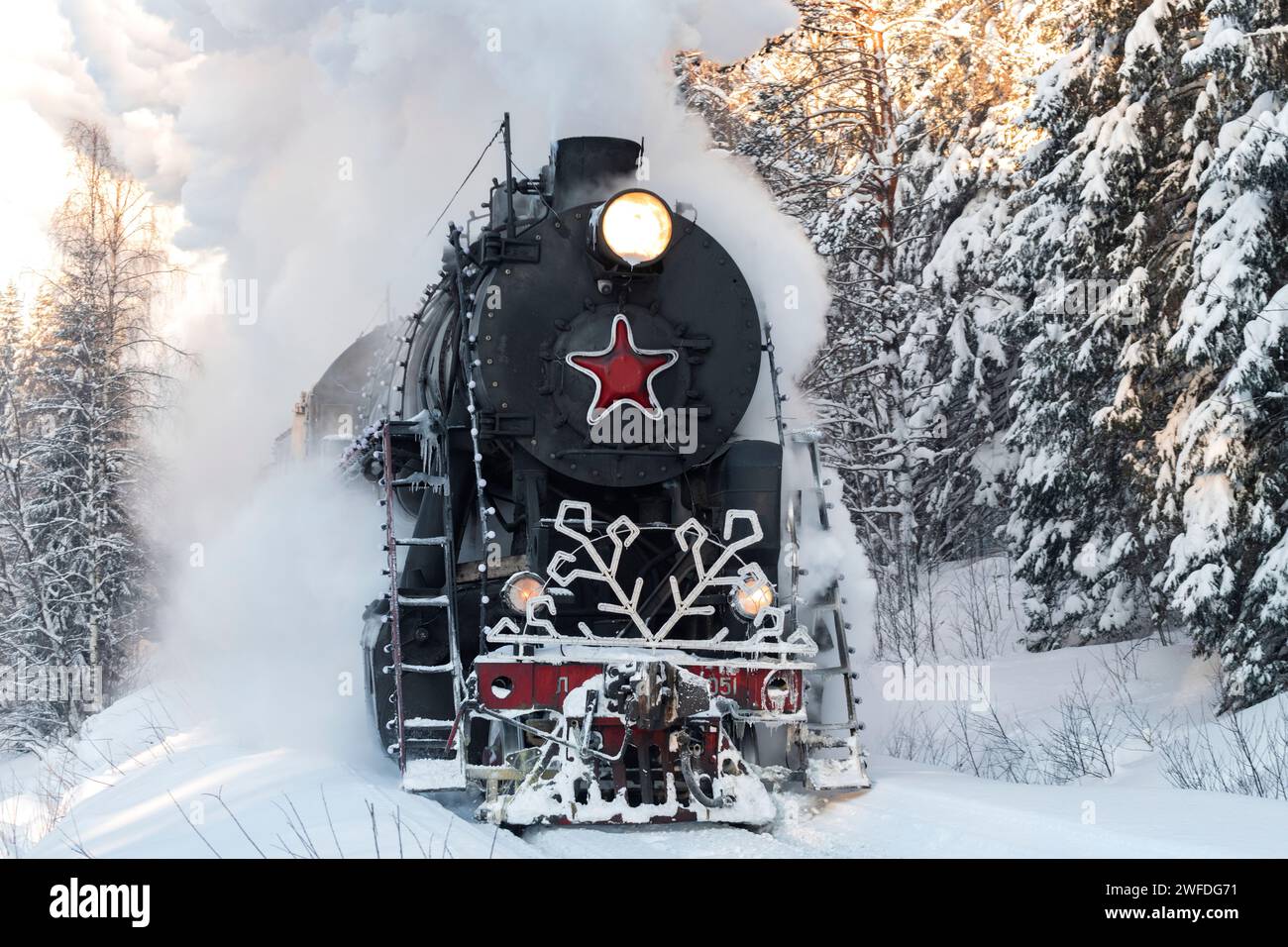 Dampflok im winter -Fotos und -Bildmaterial in hoher Auflösung – Alamy