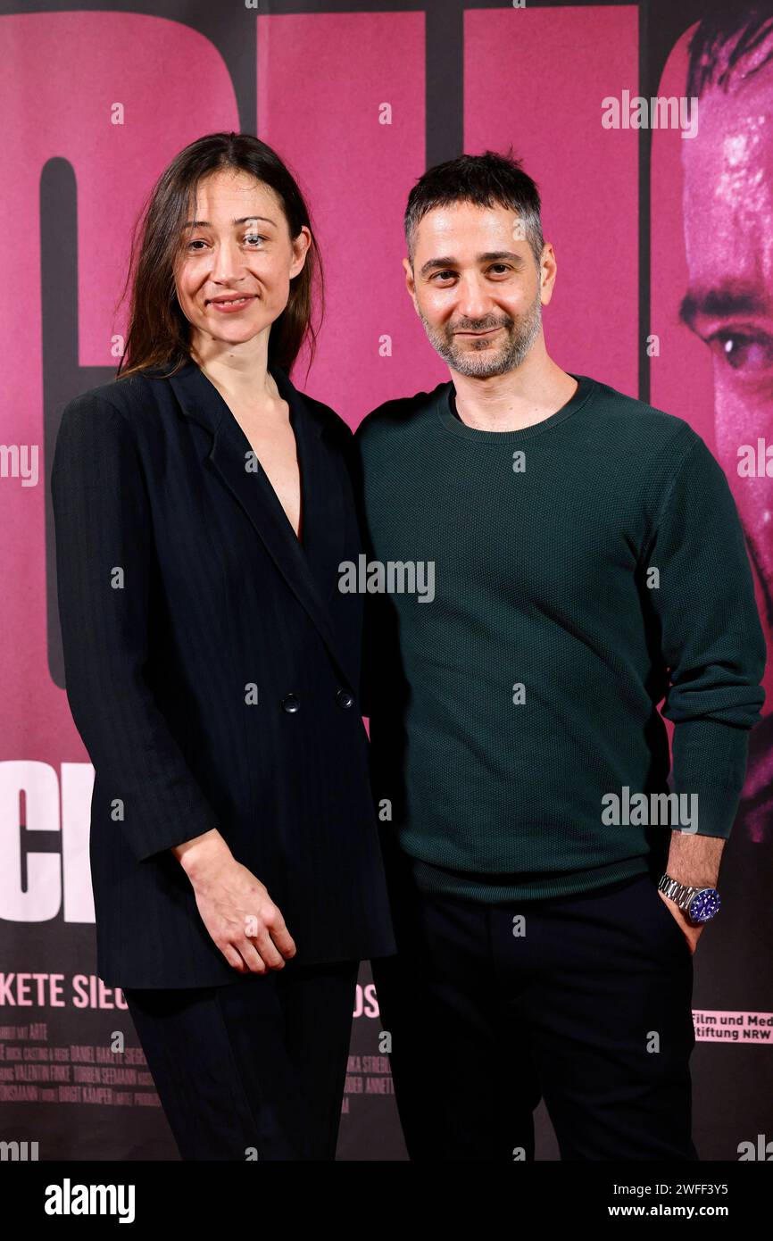 Denis moschitto nrw premiere -Fotos und -Bildmaterial in hoher ...