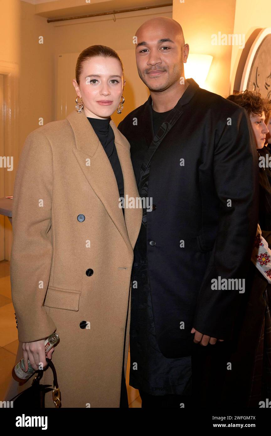 Katharina stark und Malick Bauer bei der Premiere des Kinofilms Green ...