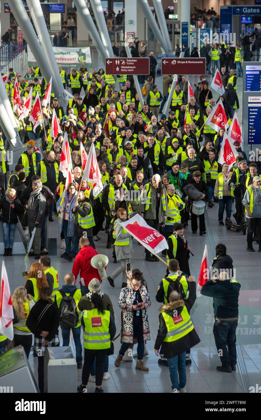 Streik Am Flughafen Dsseldorf