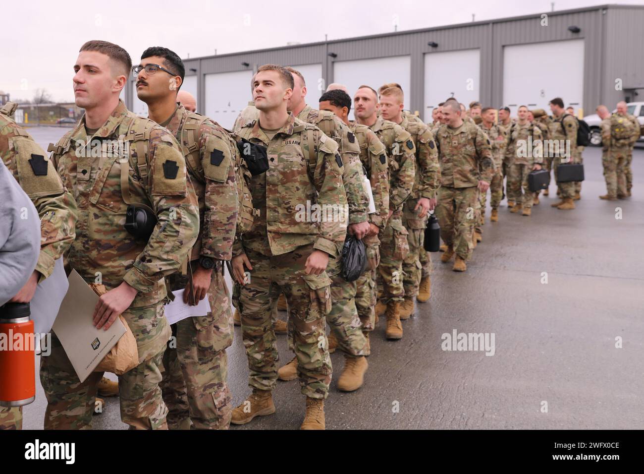 Soldaten der US-Armee mit dem 56. Striker Brigade Combat Team der ...