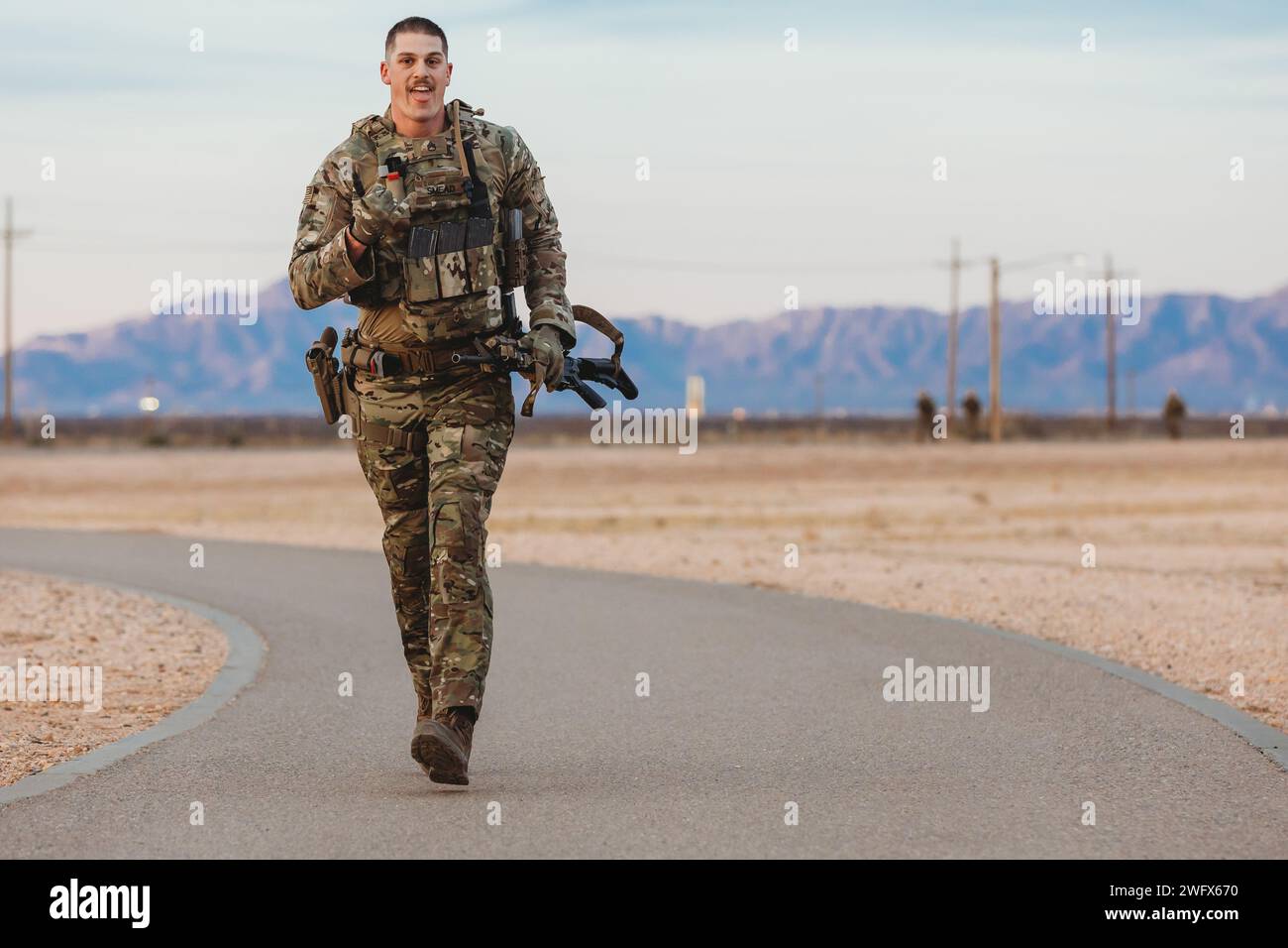 US-Soldaten mit Charlie Company, 1. Bataillon, 112. Infanterieregiment ...
